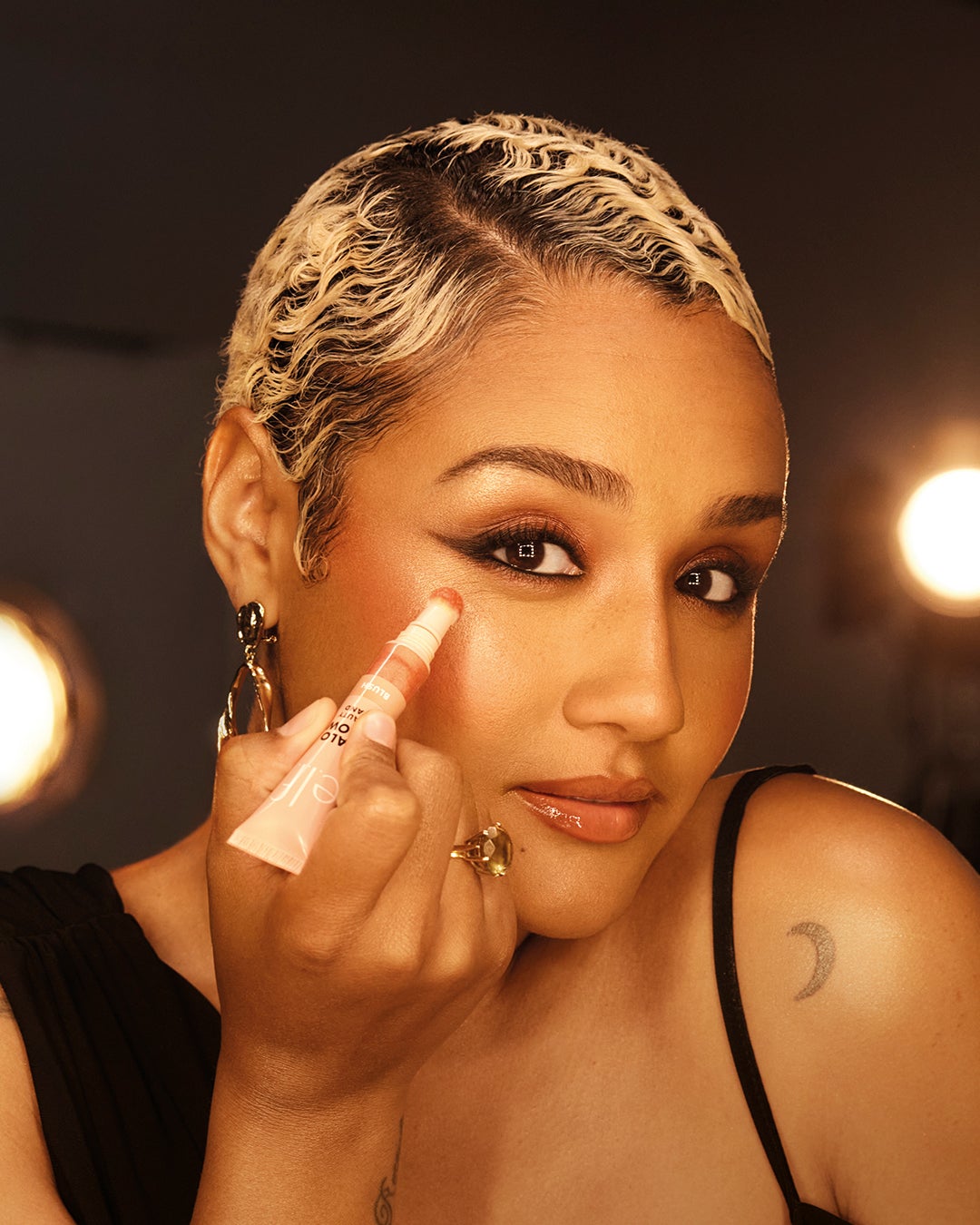 New Cosmetics Campaign A Triumph Of E l f Expression The Independent new-cosmetics-campaign-a-triumph-of-e-l-f-expression-the-independent